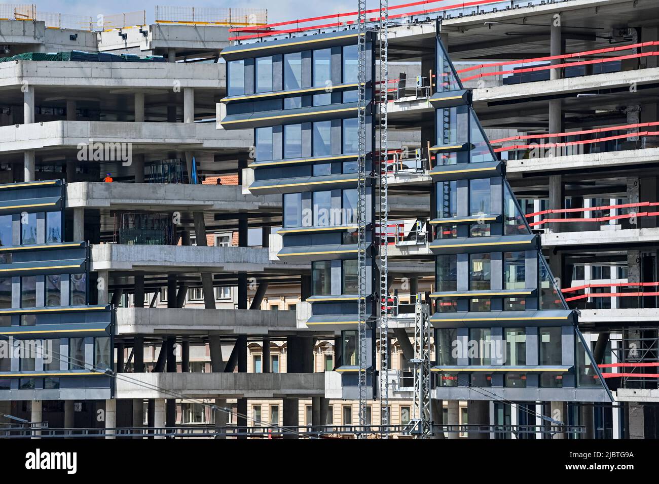 Ongoing construction of the office building with retail space in Na ...