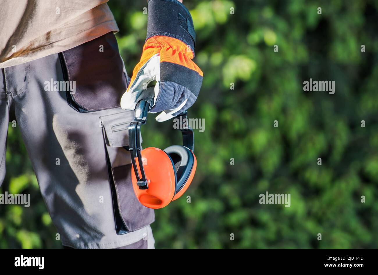 Soundproofing garden hi-res stock photography and images - Alamy