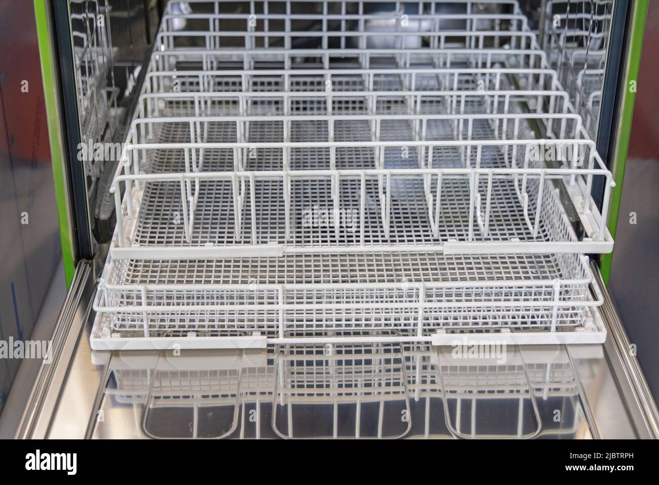 Lower rack hi-res stock photography and images - Alamy