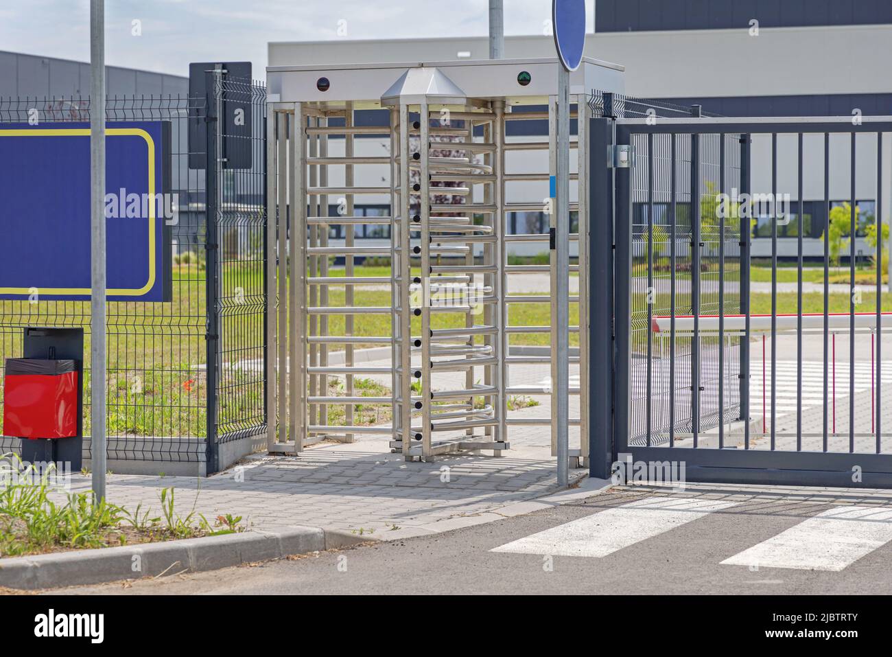 Employee entrance hi-res stock photography and images - Alamy