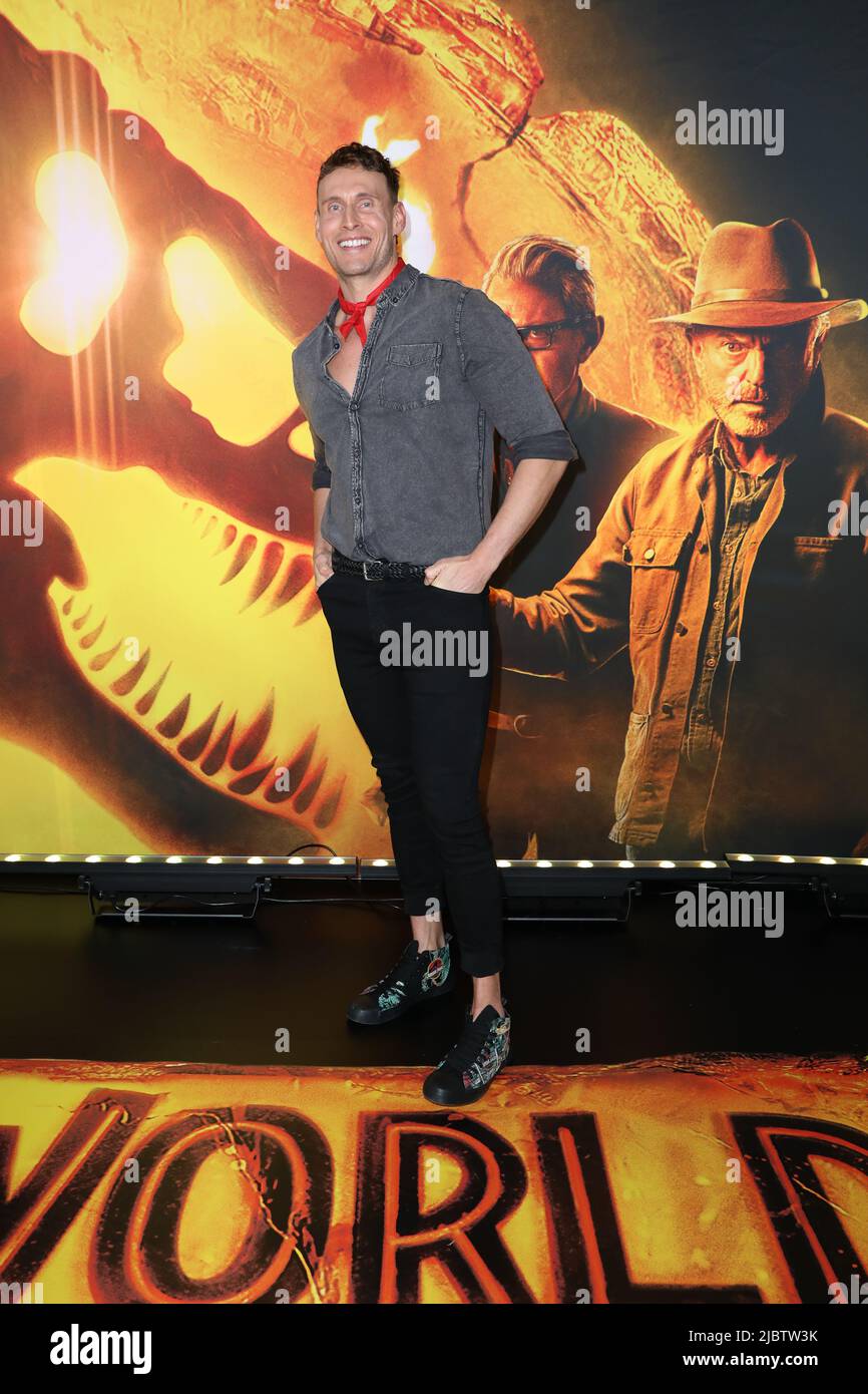 June 8, 2022: LUKE HINES attends the 'Jurassic World Dominion' Sydney ...