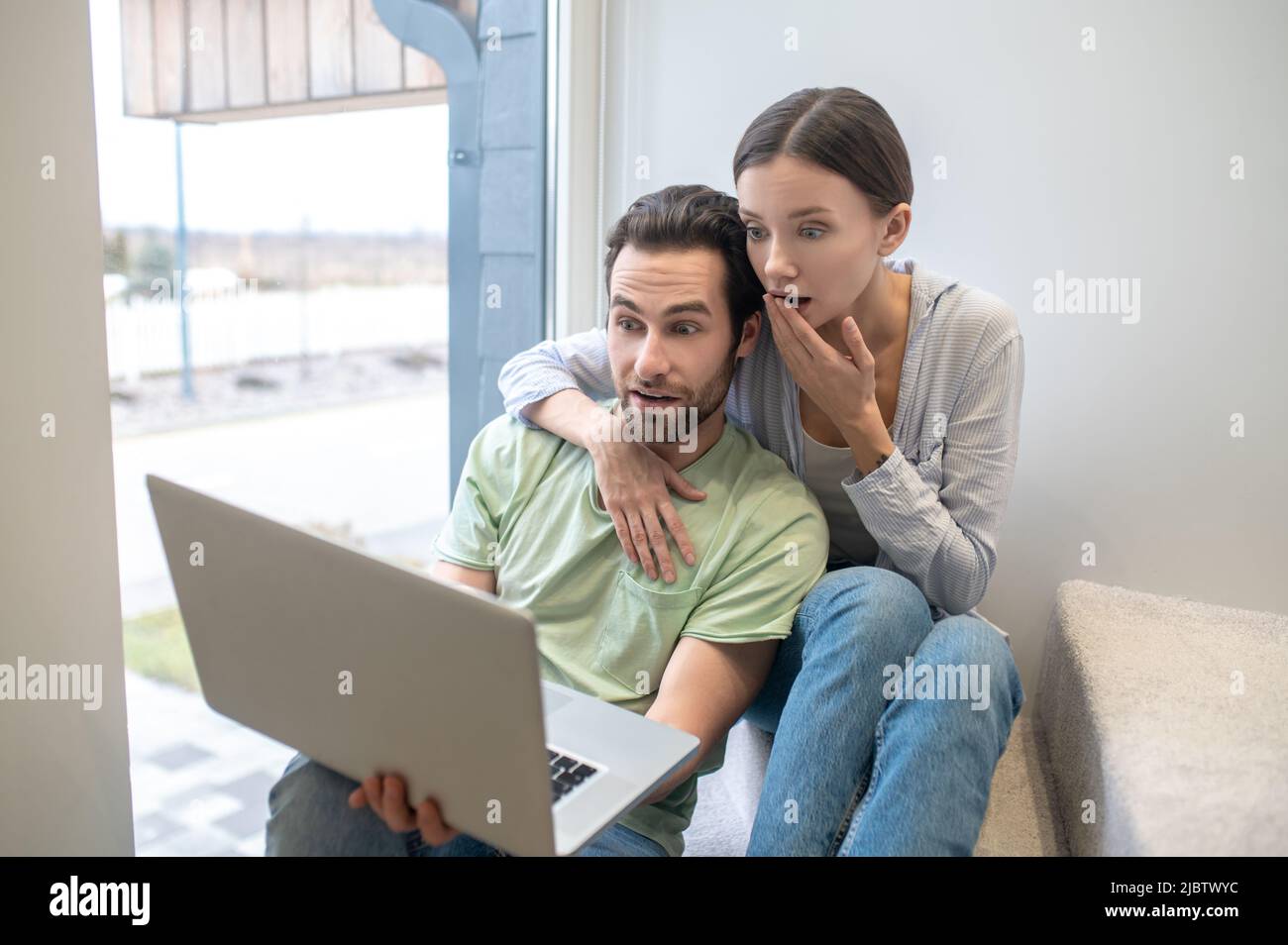 Inquiringly hi-res stock photography and images - Alamy