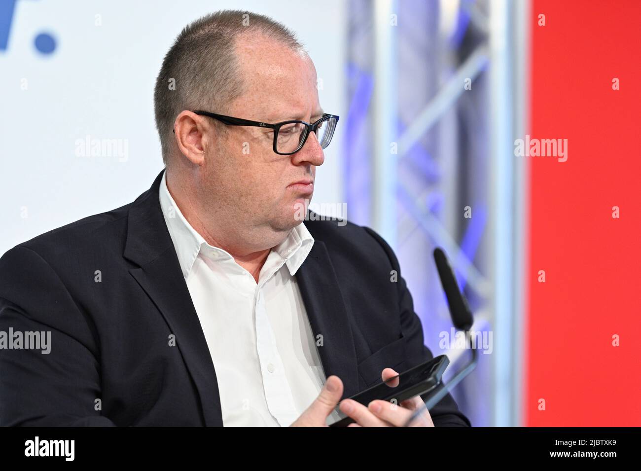 Party leadership hi-res stock photography and images - Alamy