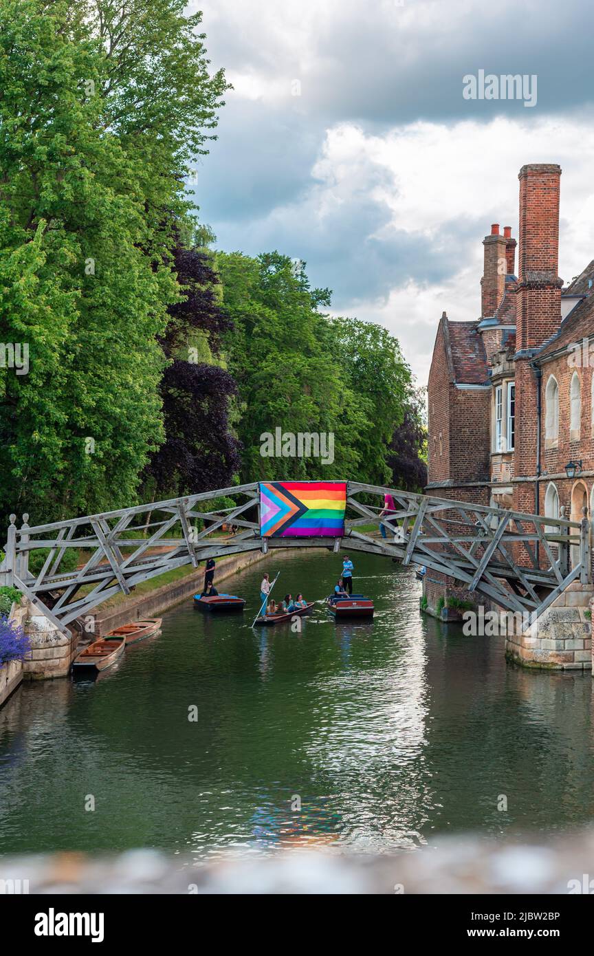 Mathematical Bridge over River Cam Stock Photo - Alamy
