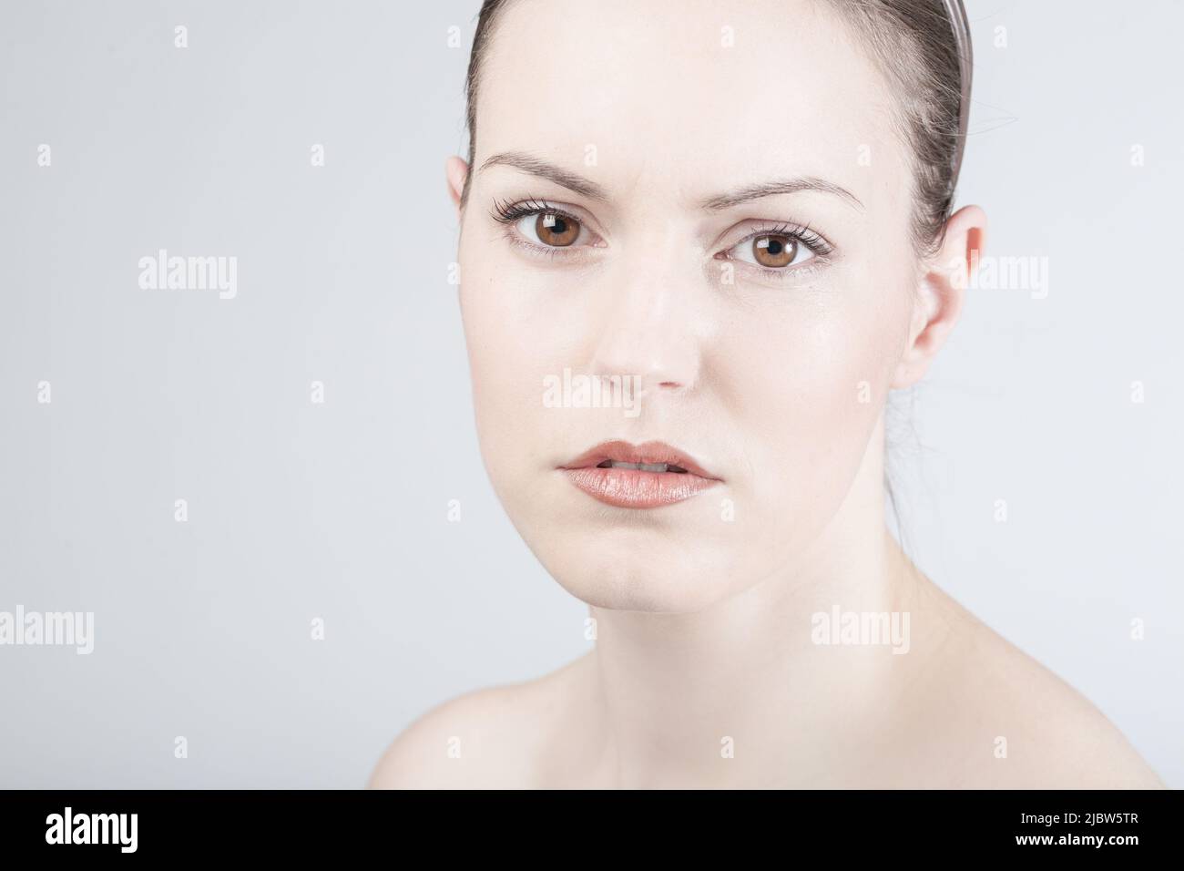 Sad body language hi-res stock photography and images - Alamy