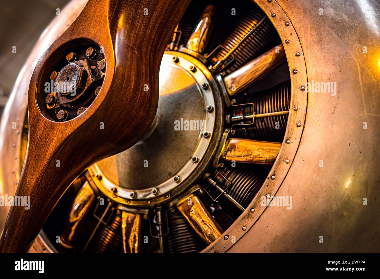Rotary engine hi-res stock photography and images - Alamy