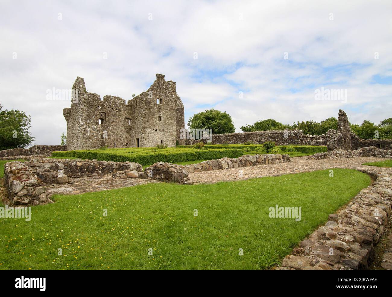 Tully castle ireland hi-res stock photography and images - Alamy