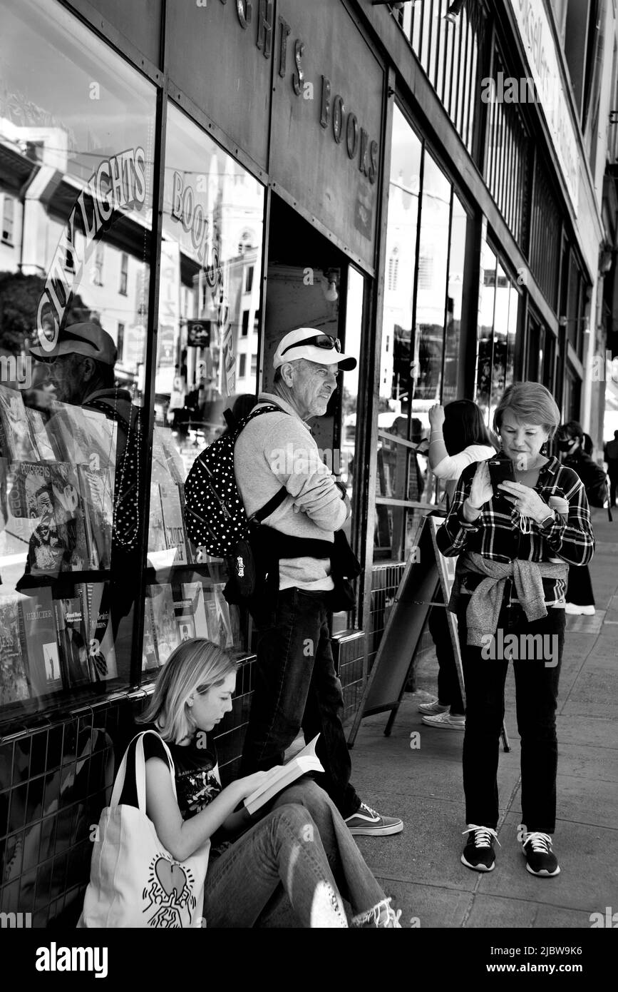 A family visiting San Francisco, California, stand outside the landmark ...