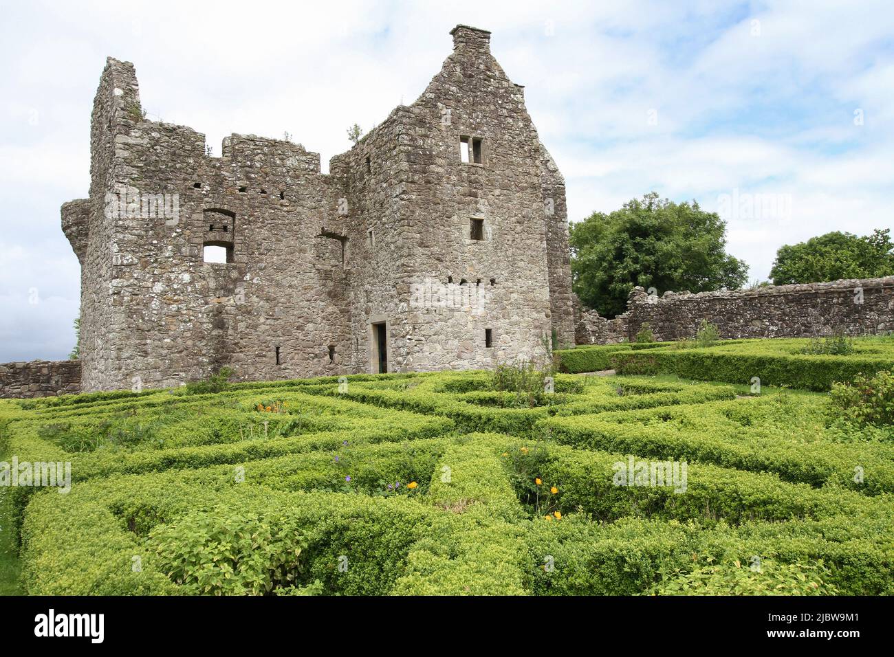 Tully castle fermanagh hi-res stock photography and images - Alamy