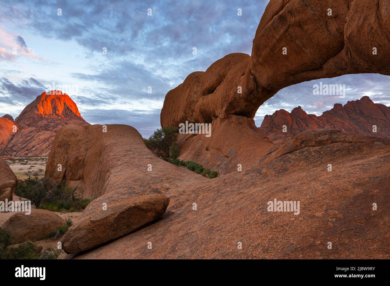 Rock arch at Spitzkoppe Namibia Stock Photo - Alamy