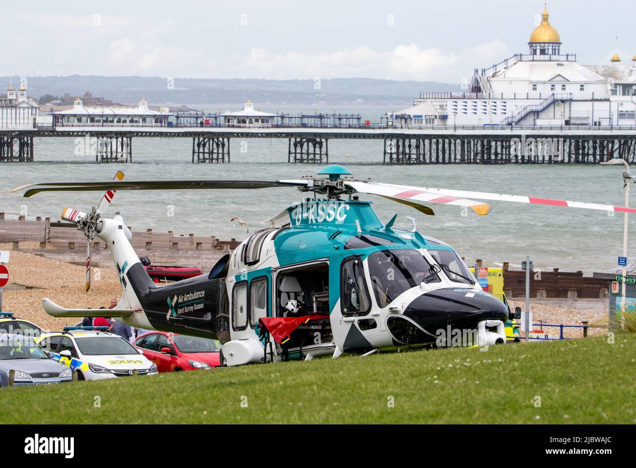 Kent police helicopter hi-res stock photography and images - Alamy