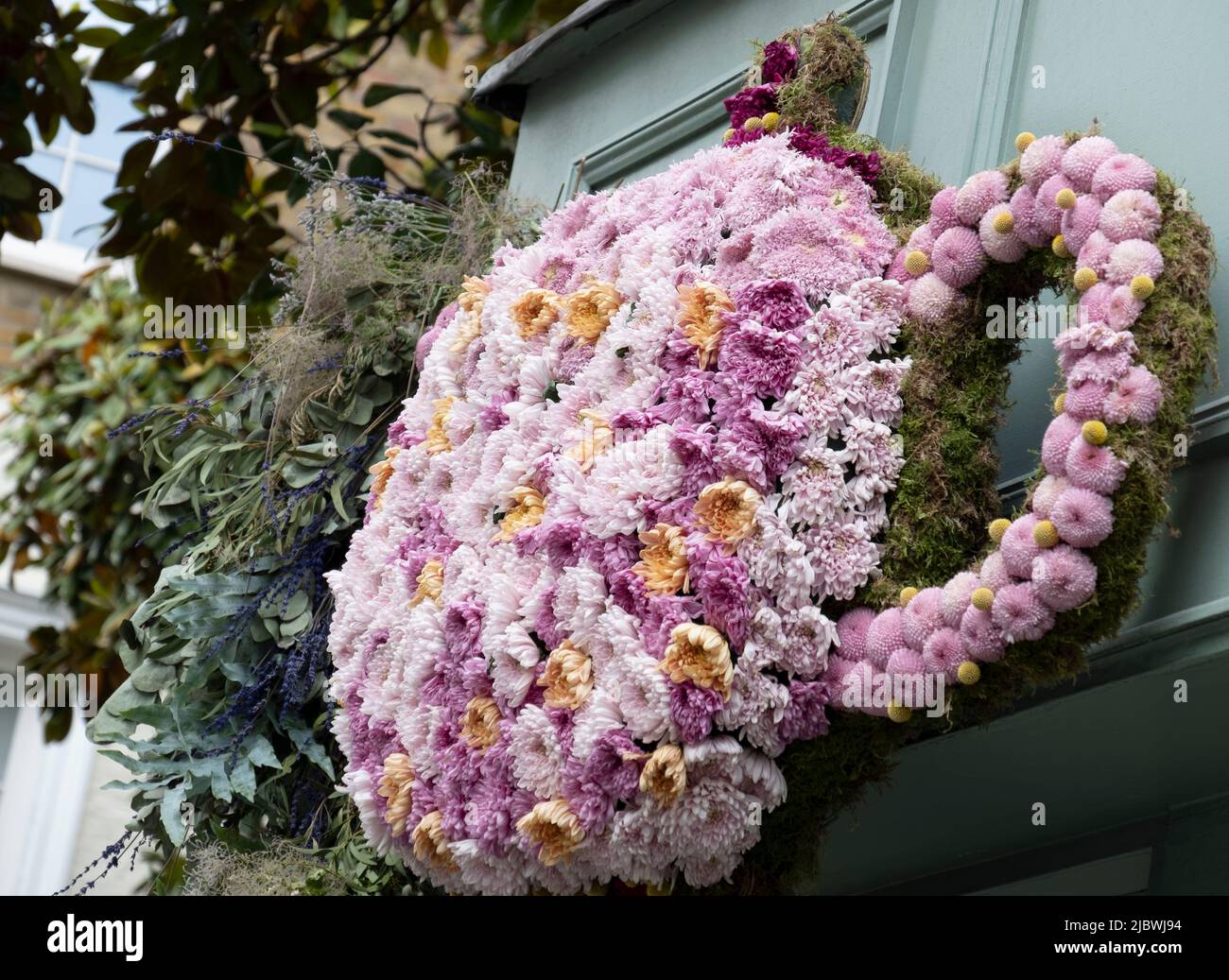 Floral paradise in West London during Chelsea flower show 2022,British ...