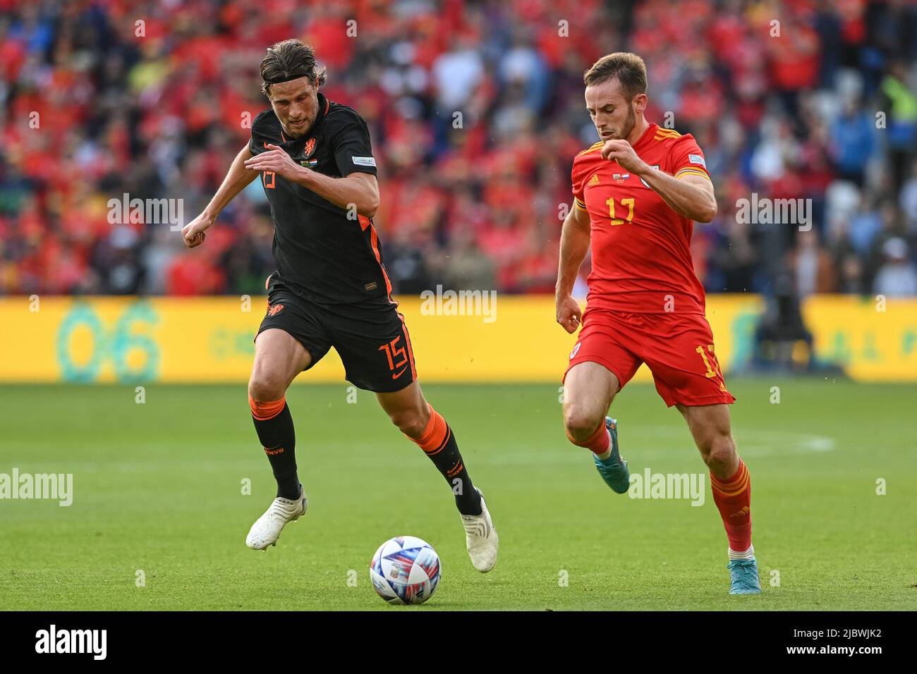 Rhys Norrington-Davies of Wales breaks with the ball Stock Photo - Alamy