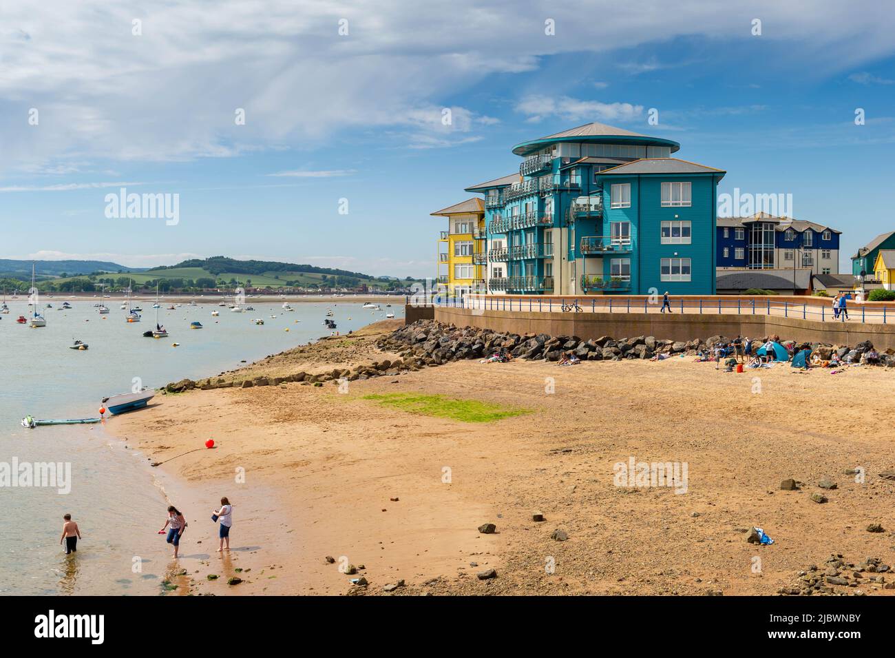 Apartments overlooking the sandy beach at Exmouth Harbour, Devon ...