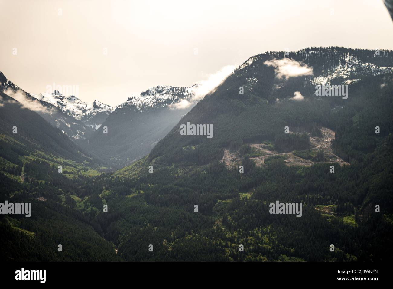 Views from a Vancouver harbour from a DHC-3 de Havilland Turbine Single ...