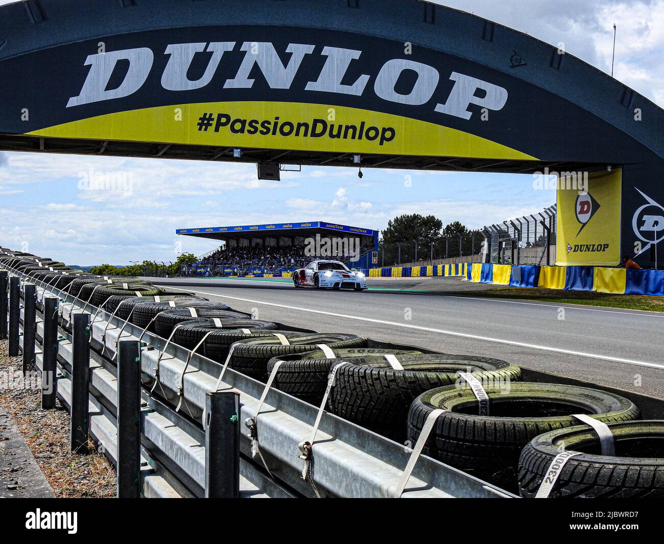 Dunlop Pont 2022-06-07 Le Mans, France - FIA WEC 24 Hours of Le Mans ...
