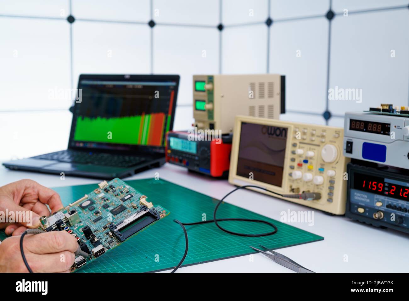 Measuring instruments in the physics laboratory of nanotechnology ...