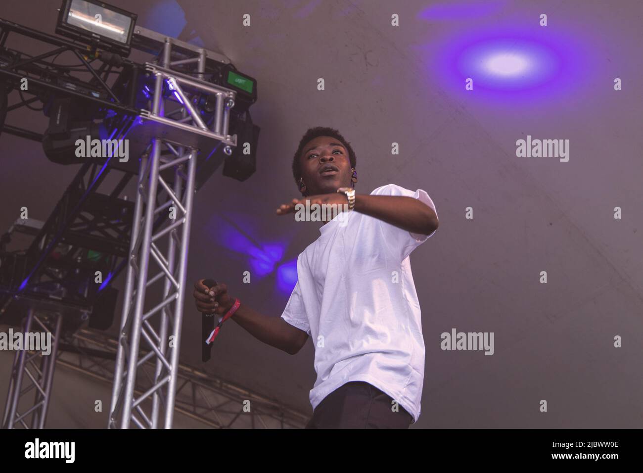 Merlyn Wood performs on stage at Haven festival with Brockhampton in ...