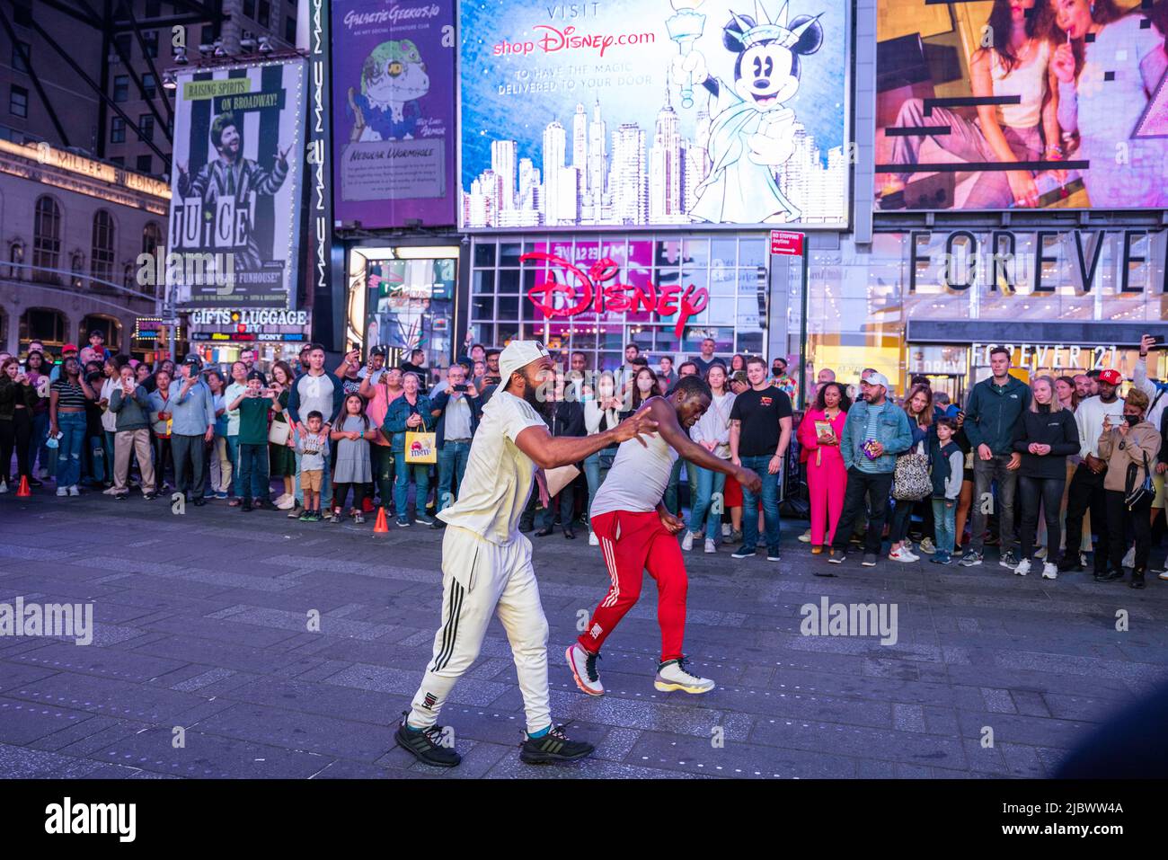 Street dance in times square Stock Photo - Alamy