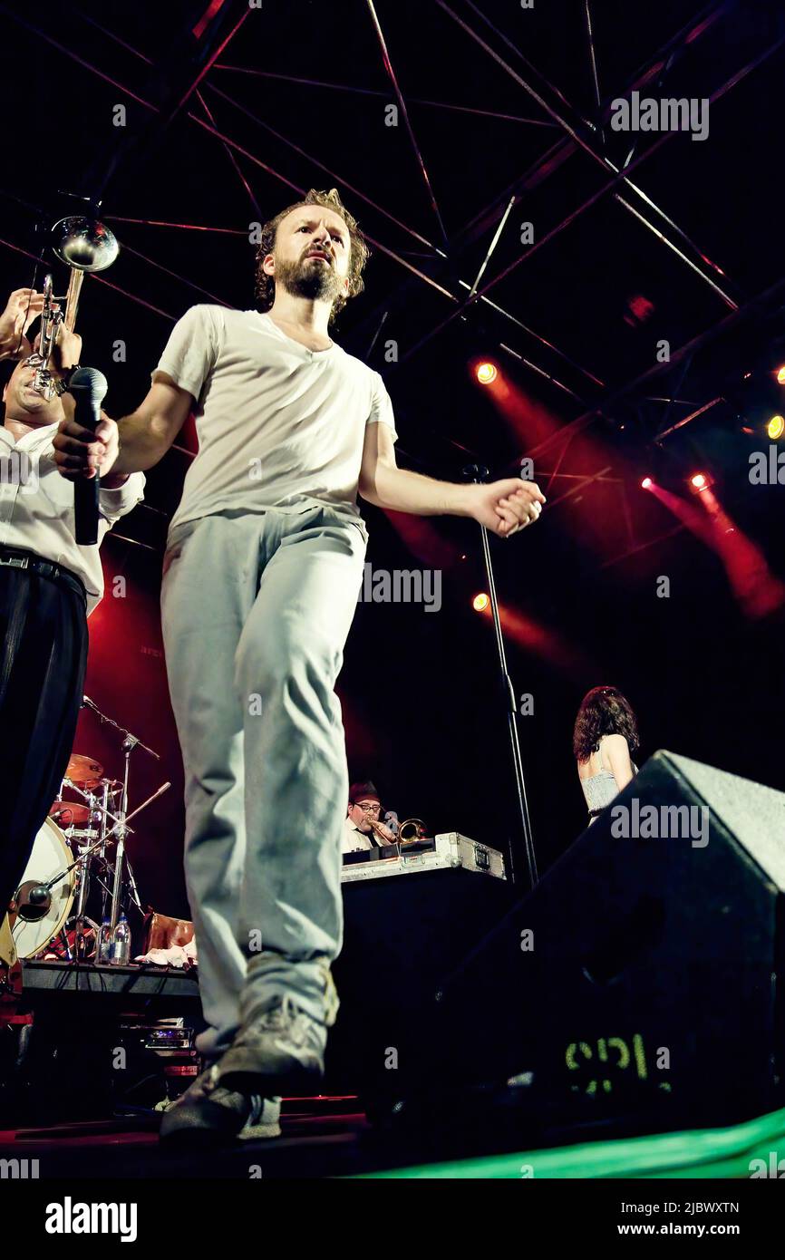 Shantel singer hi-res stock photography and images - Alamy