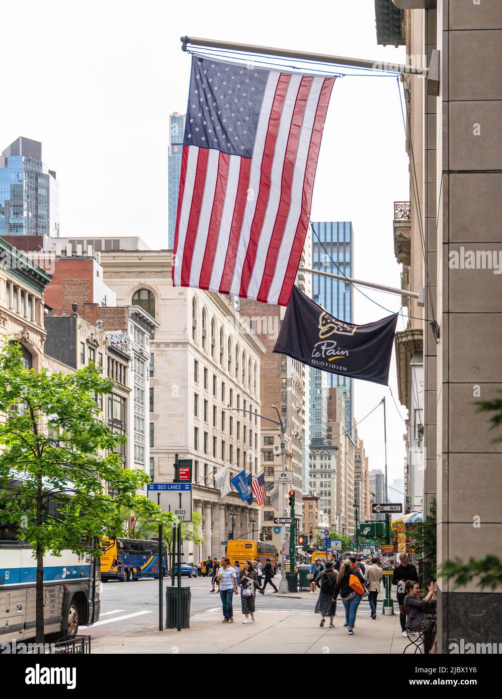 New york street life Stock Photo - Alamy