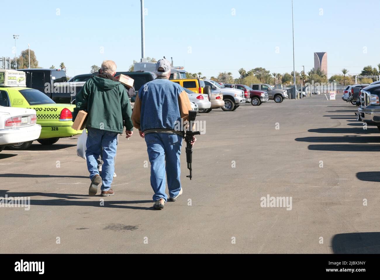 Phoenix gun show hi-res stock photography and images - Alamy