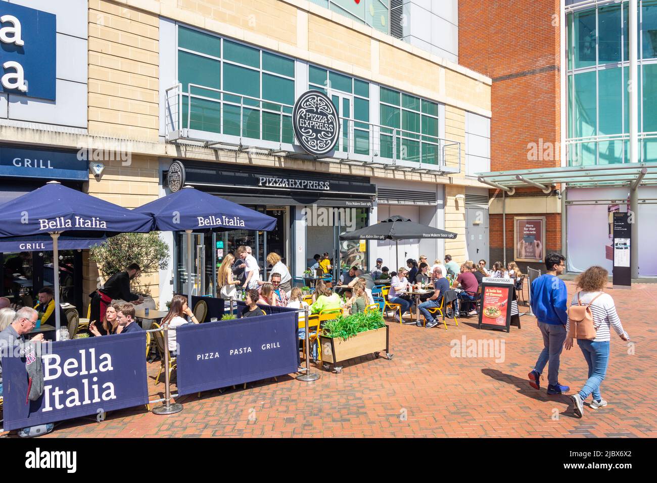 Riverside restaurants, The Oracle Riverside Shopping Centre and River ...