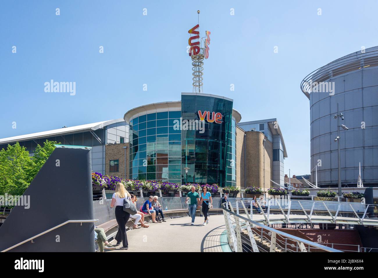 Restaurants terrace shops shoppers the oracle shopping centre an hi-res stock photography and ...