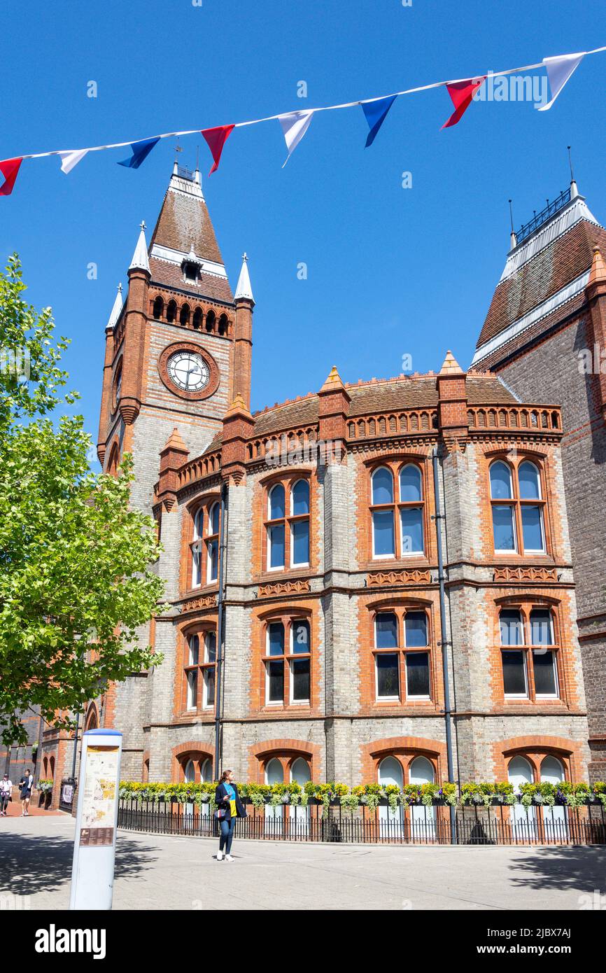 Reading town hall berkshire hi-res stock photography and images - Alamy