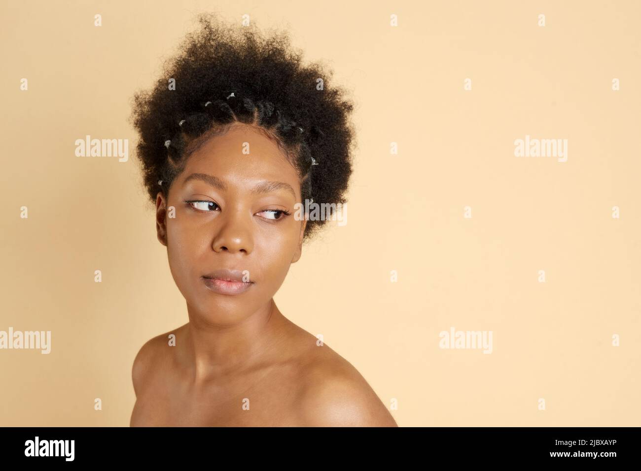 Beauty portrait of african american woman with clean healthy skin on ...