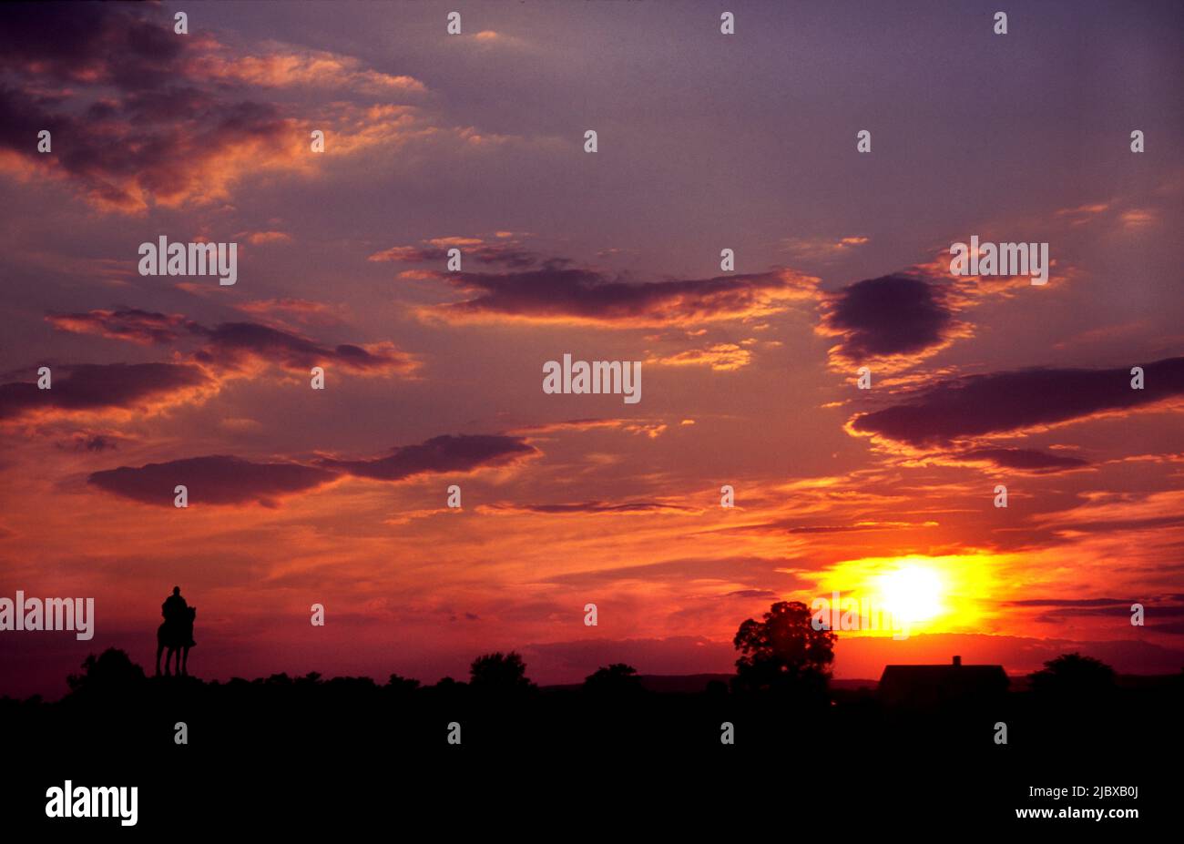 War clouds hi-res stock photography and images - Alamy