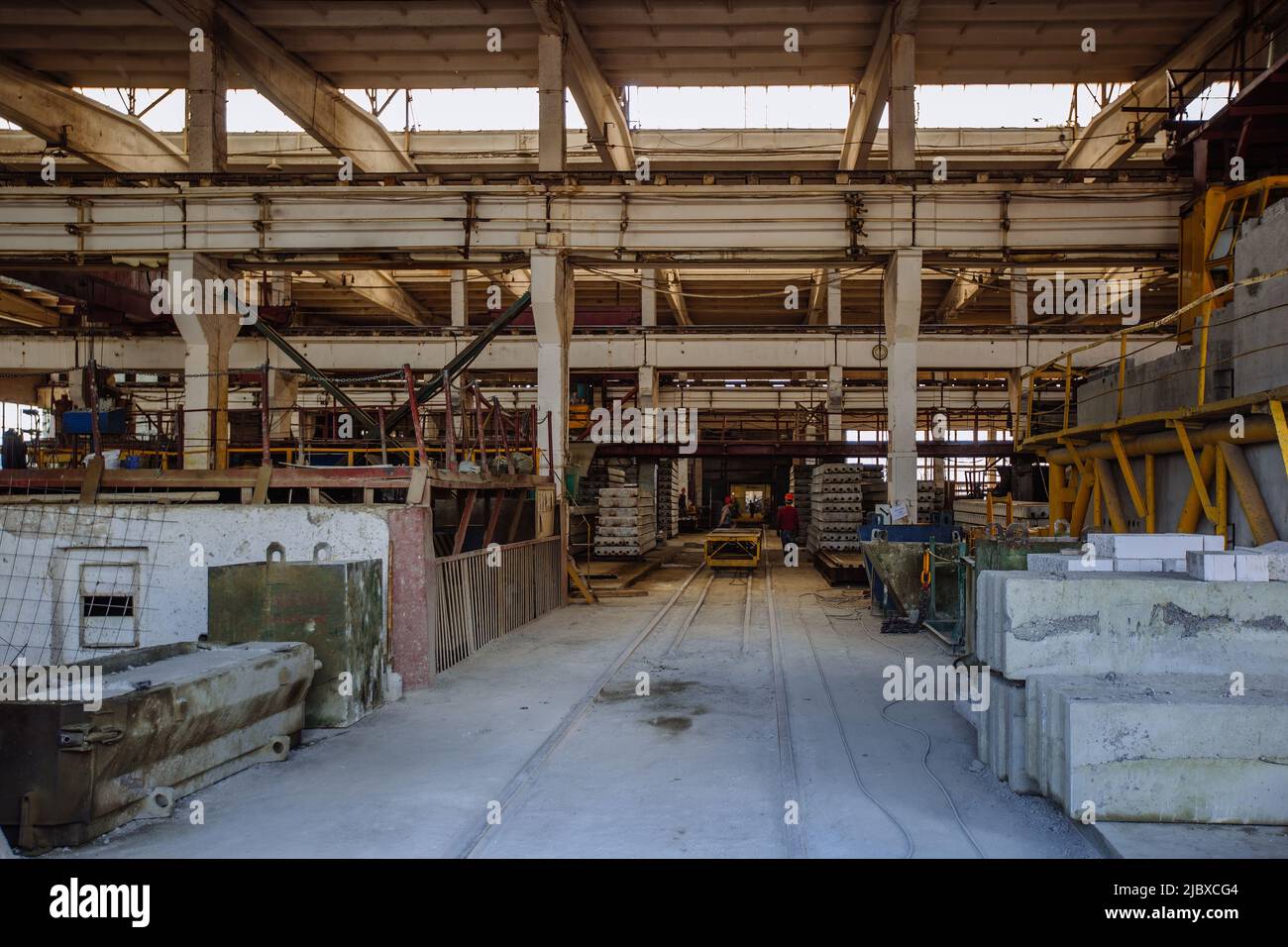 Reinforced concrete slabs production line Stock Photo - Alamy