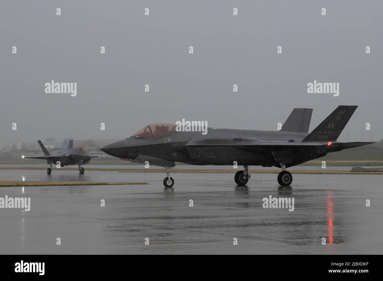 354 fighter wing hi-res stock photography and images - Alamy