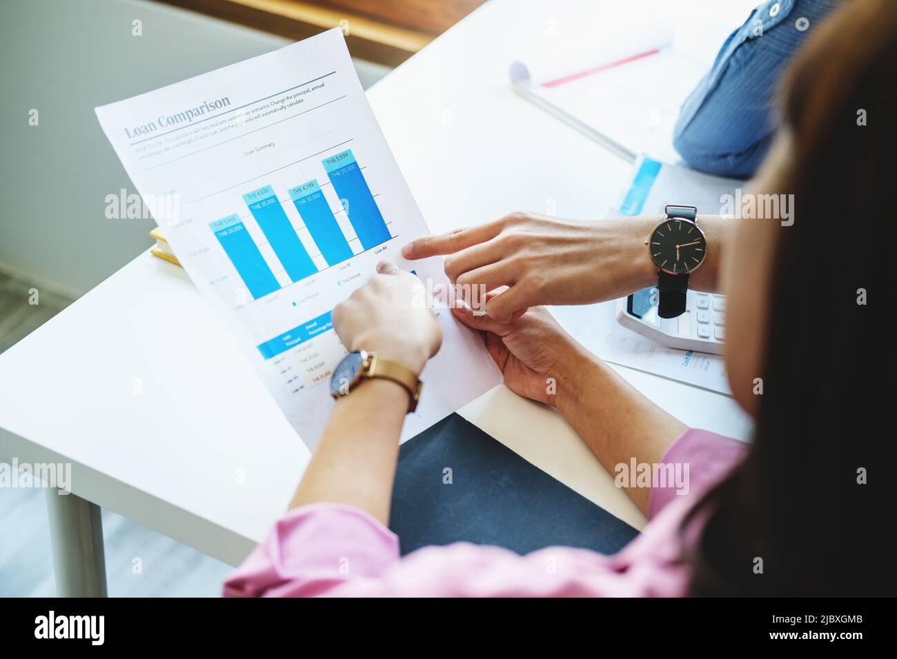 Negotiation, Analysis, Discussion, Portrait of an Asian young economist ...