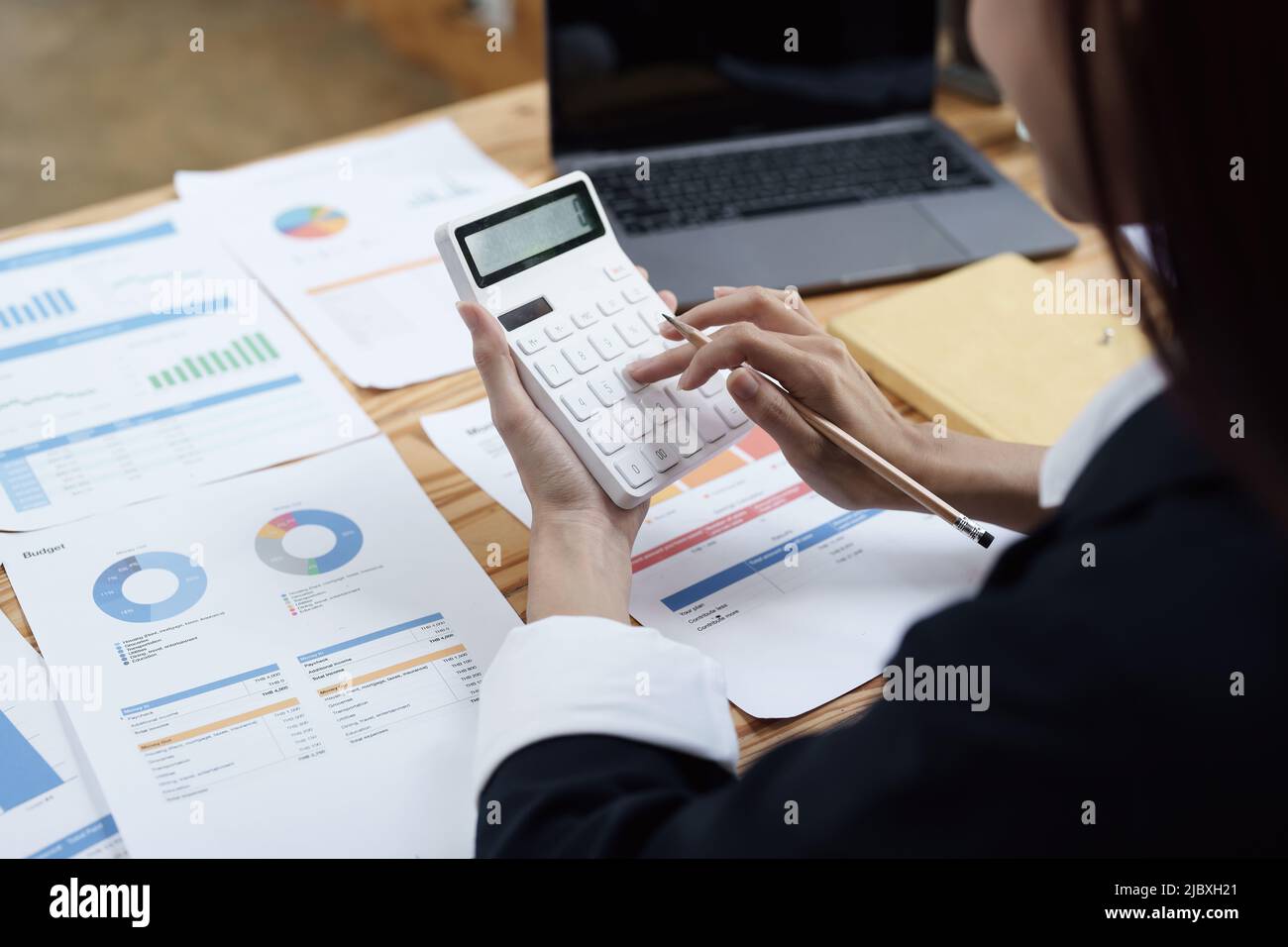 financial, Planning, Marketing and Accounting, Asian woman Economist ...