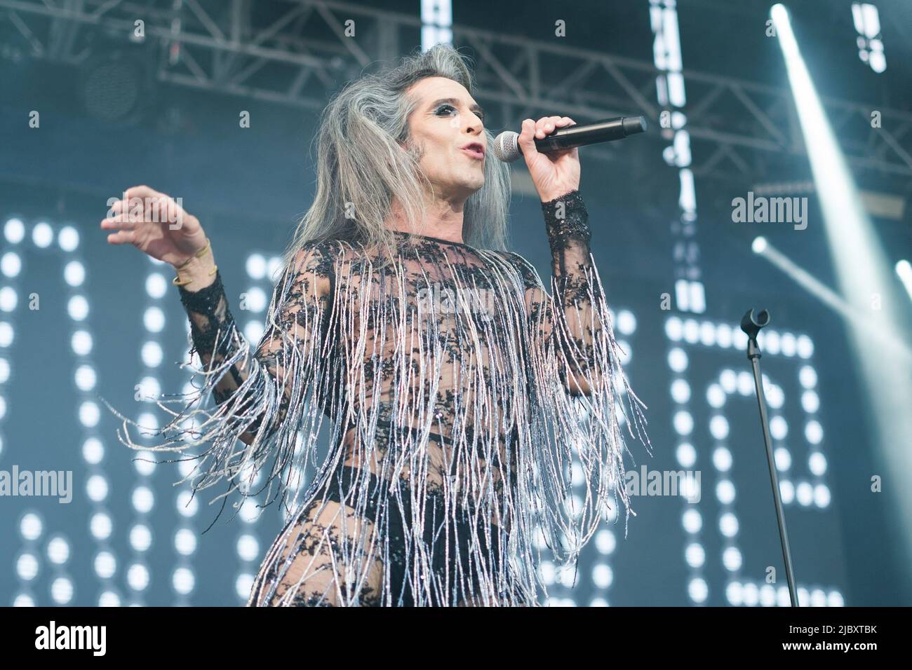 Singer Mario Vaquerizo of the Nancys Rubias musical group performs at ...