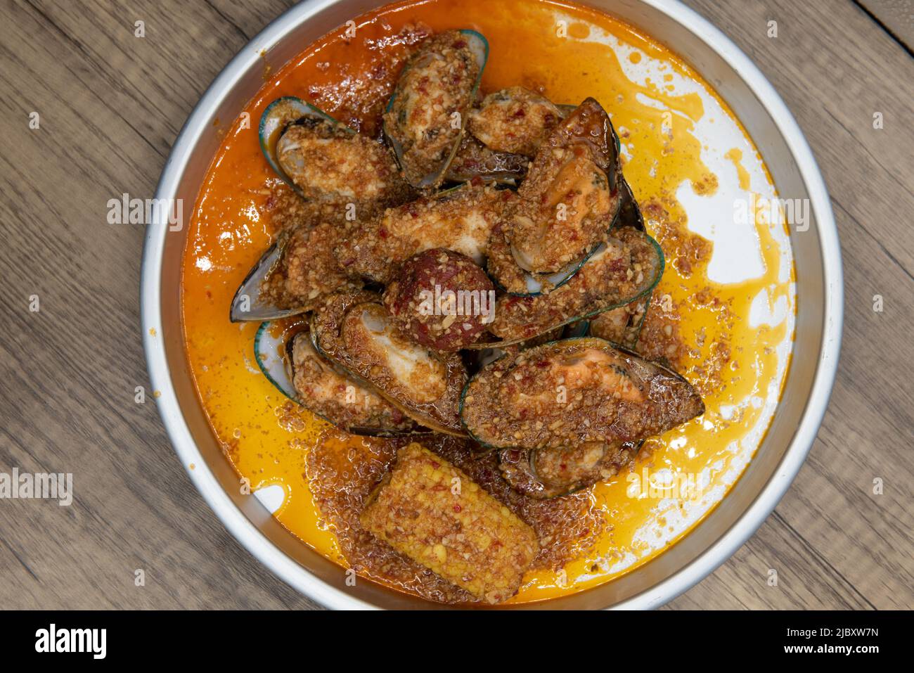 Crunchy mussels hi-res stock photography and images - Alamy