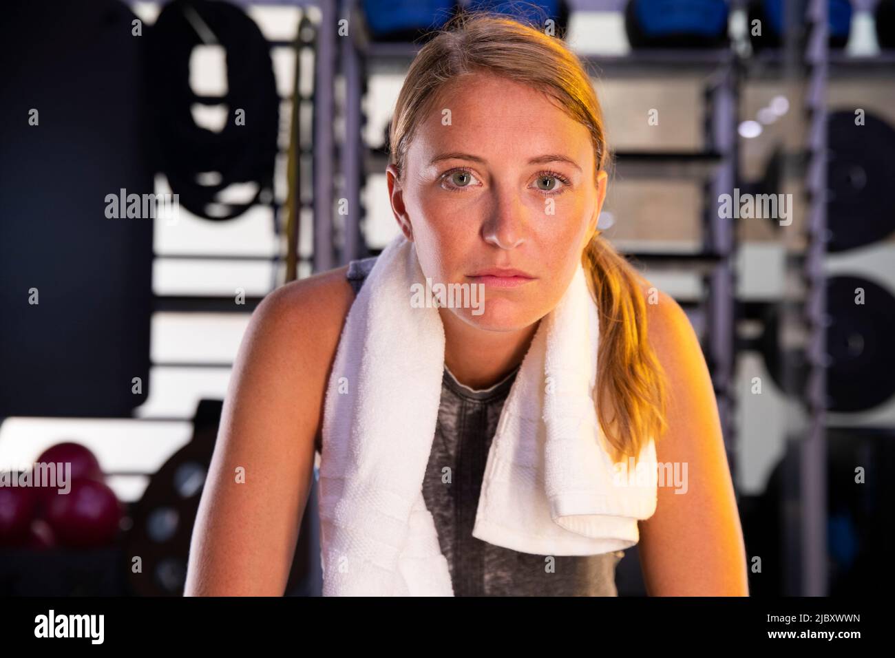 Beautiful sportswoman hi-res stock photography and images - Alamy