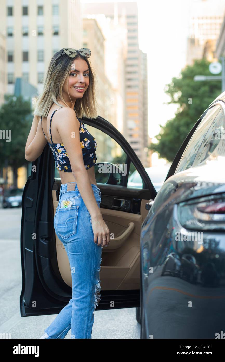 Beautiful woman in blue top hi-res stock photography and images - Alamy