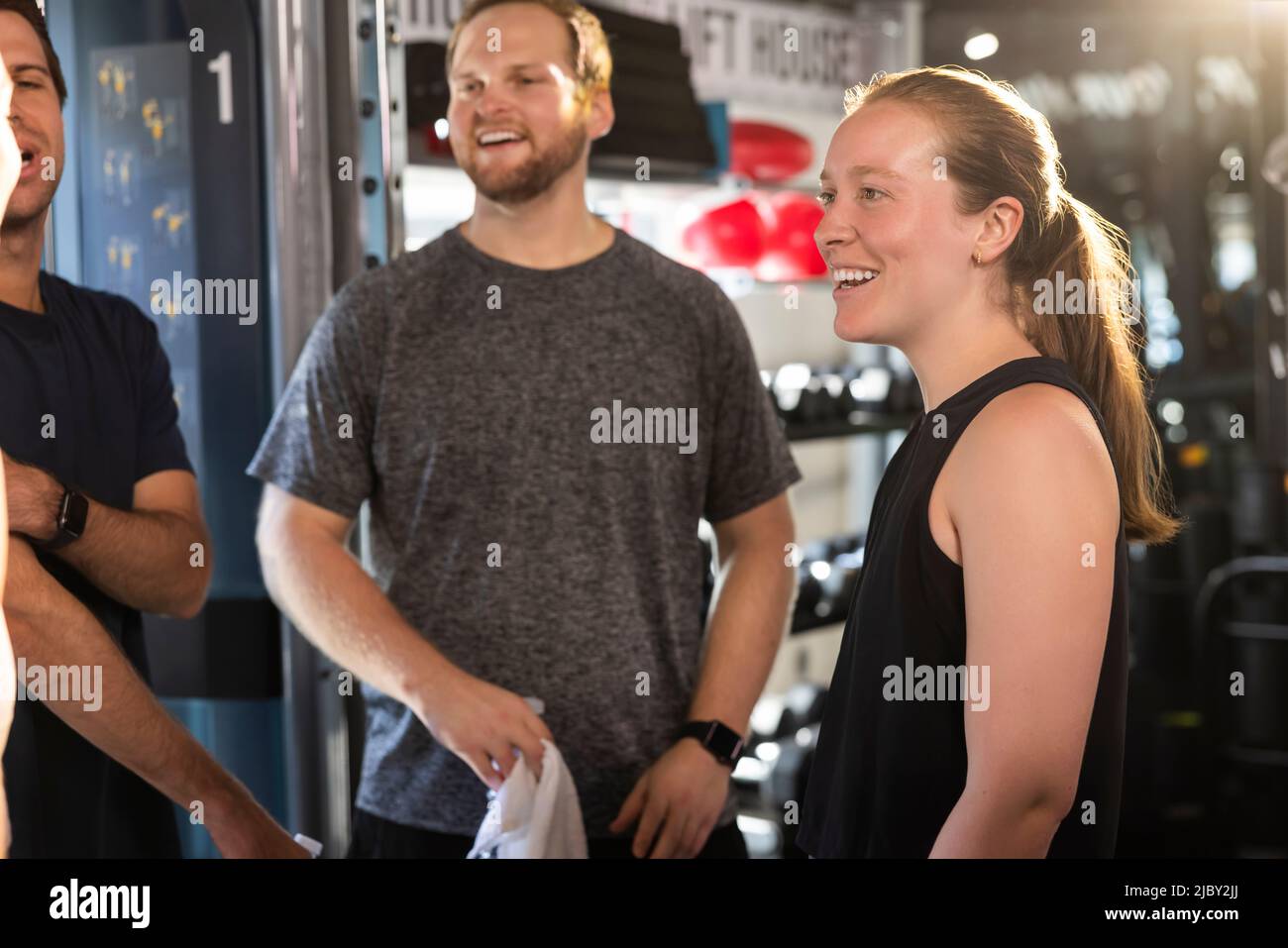 Group discussion in class hi-res stock photography and images - Alamy