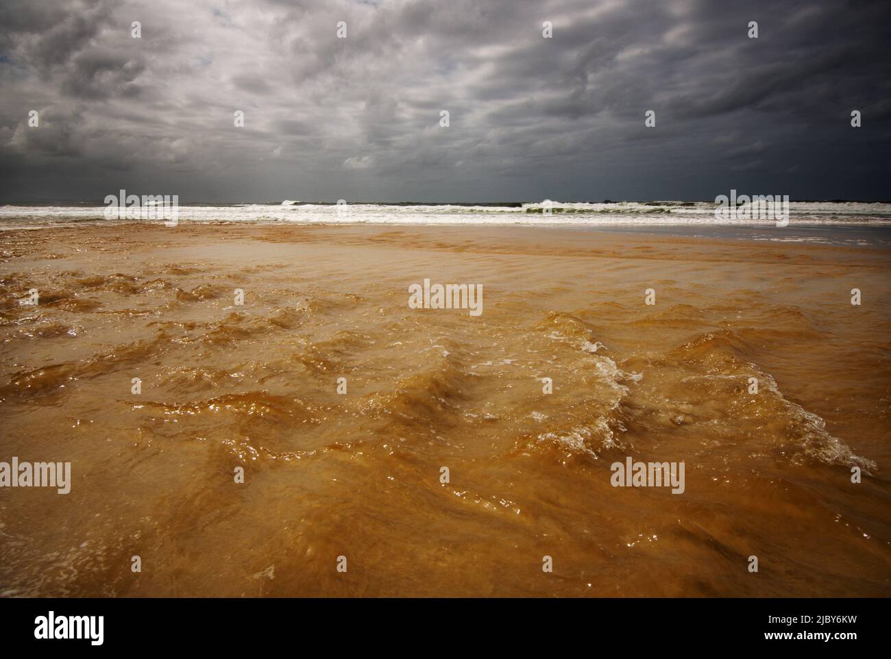 Murky waters stormy hi-res stock photography and images - Alamy