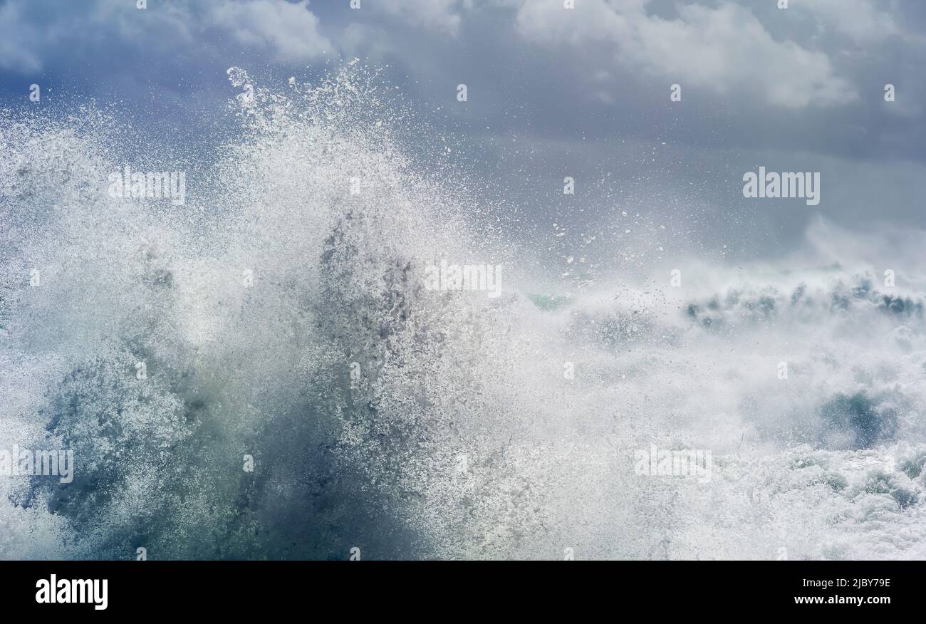 Water breaking mother hi-res stock photography and images - Alamy