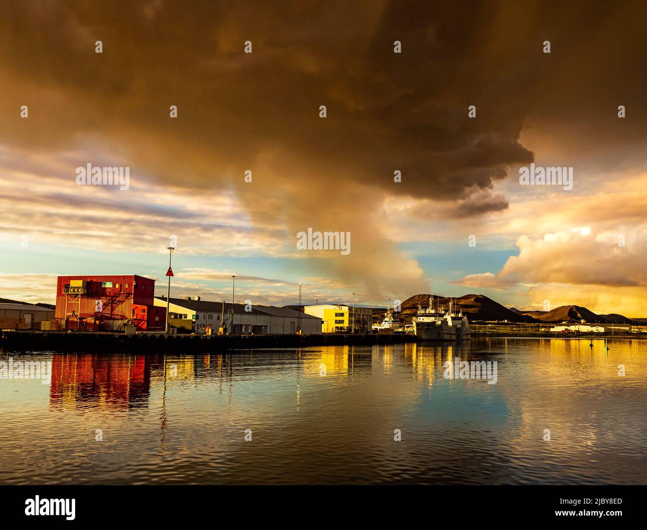 Gas cloud from Fagradalsfjall, view of volcanic eruption at Grindavik ...