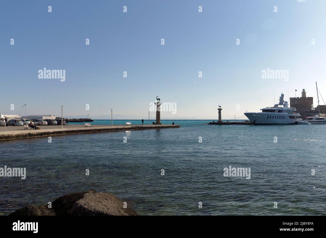 Platoni statues, deer -stag and and hind overlooking entrance to ...