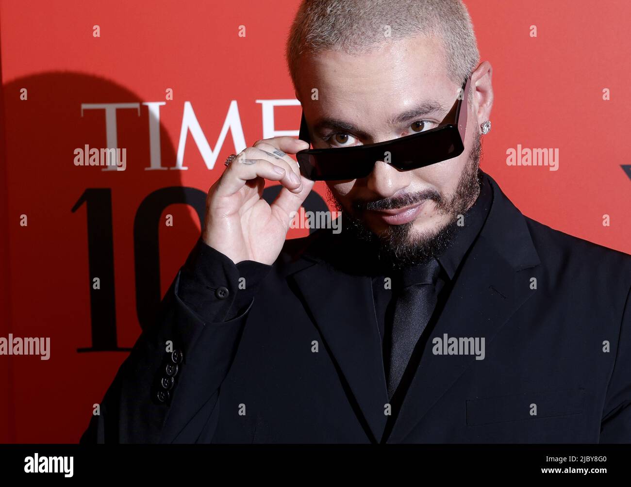 J balvin hi-res stock photography and images - Alamy