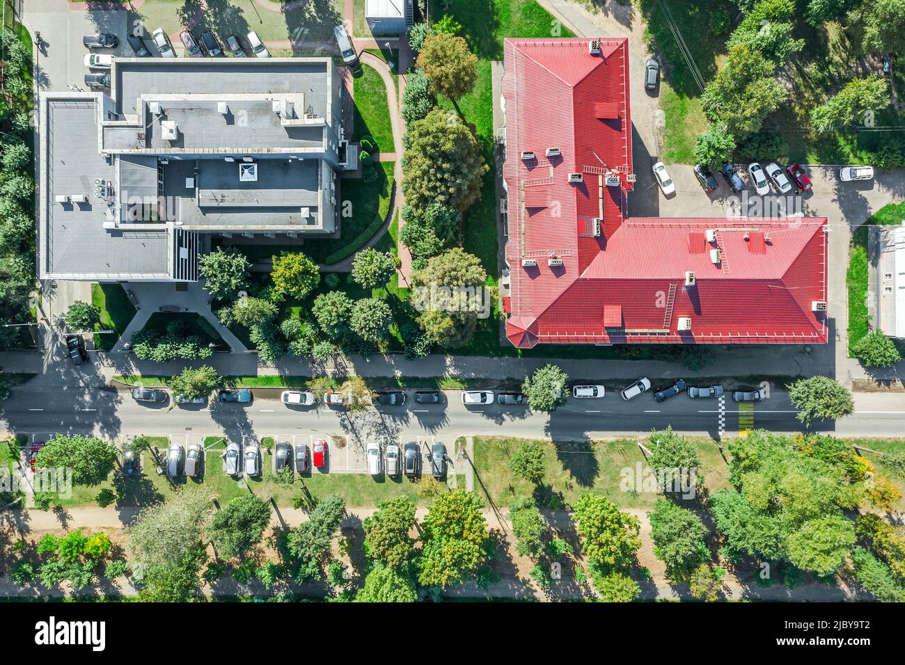 Green roof office overhead hi-res stock photography and images - Alamy