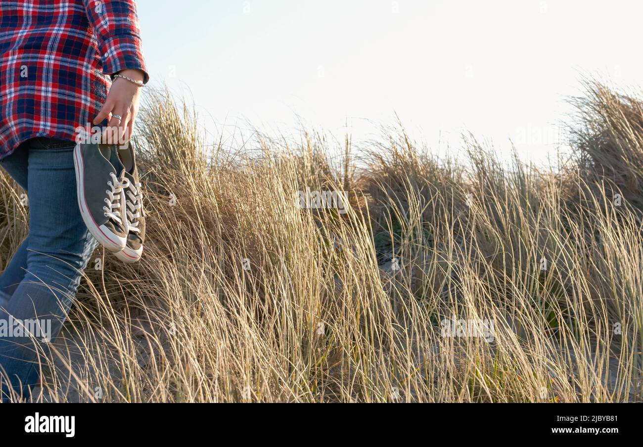 Grassy sand bank hi-res stock photography and images - Alamy
