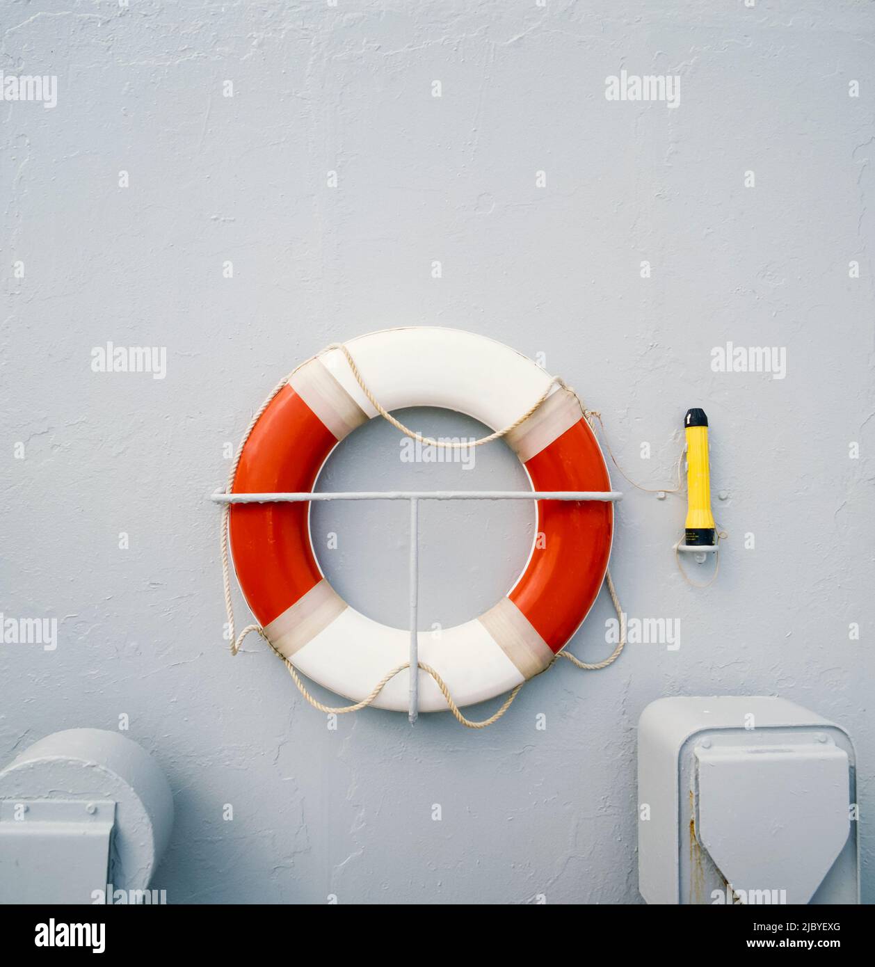 Cargo ring hi-res stock photography and images - Alamy