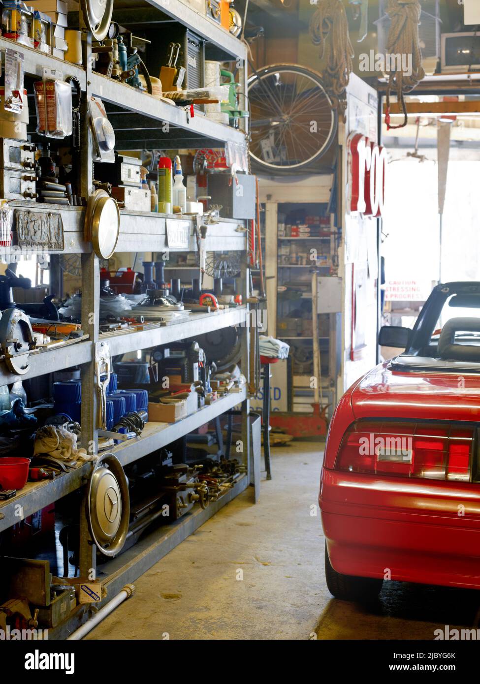 Fixing car australia hi-res stock photography and images - Alamy