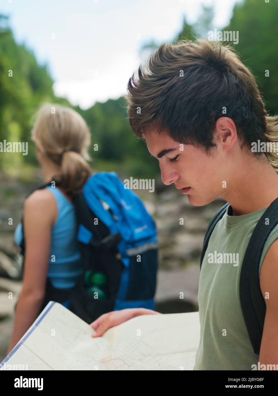 Wilderness survival teenagers hi-res stock photography and images - Alamy